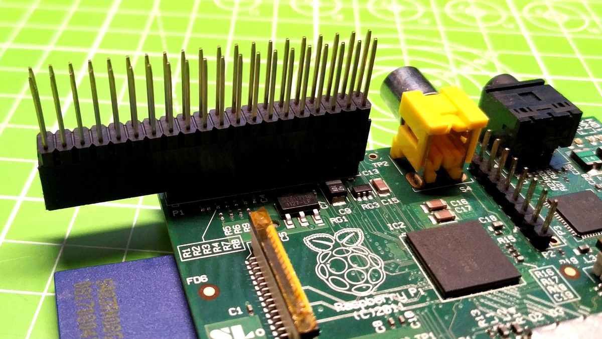 Using HATs with the Original Raspberry Pi | Tom's Hardware