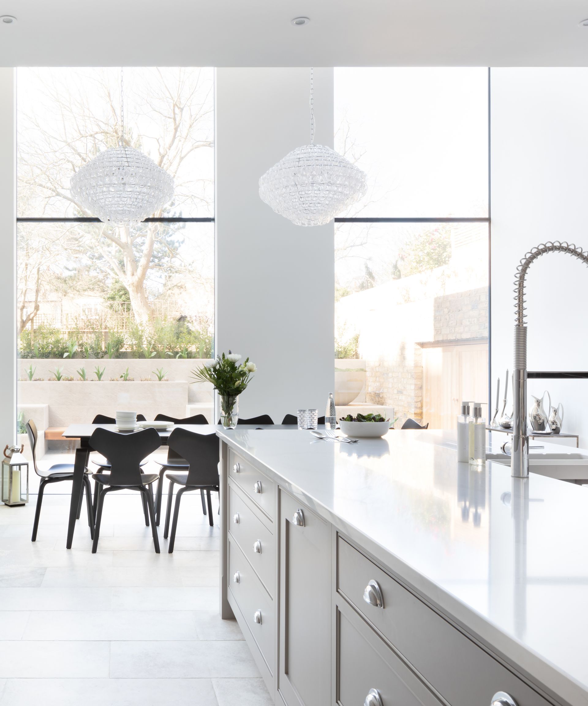 Expert kitchen paint tips for maximizing daylight | Homes and Gardens