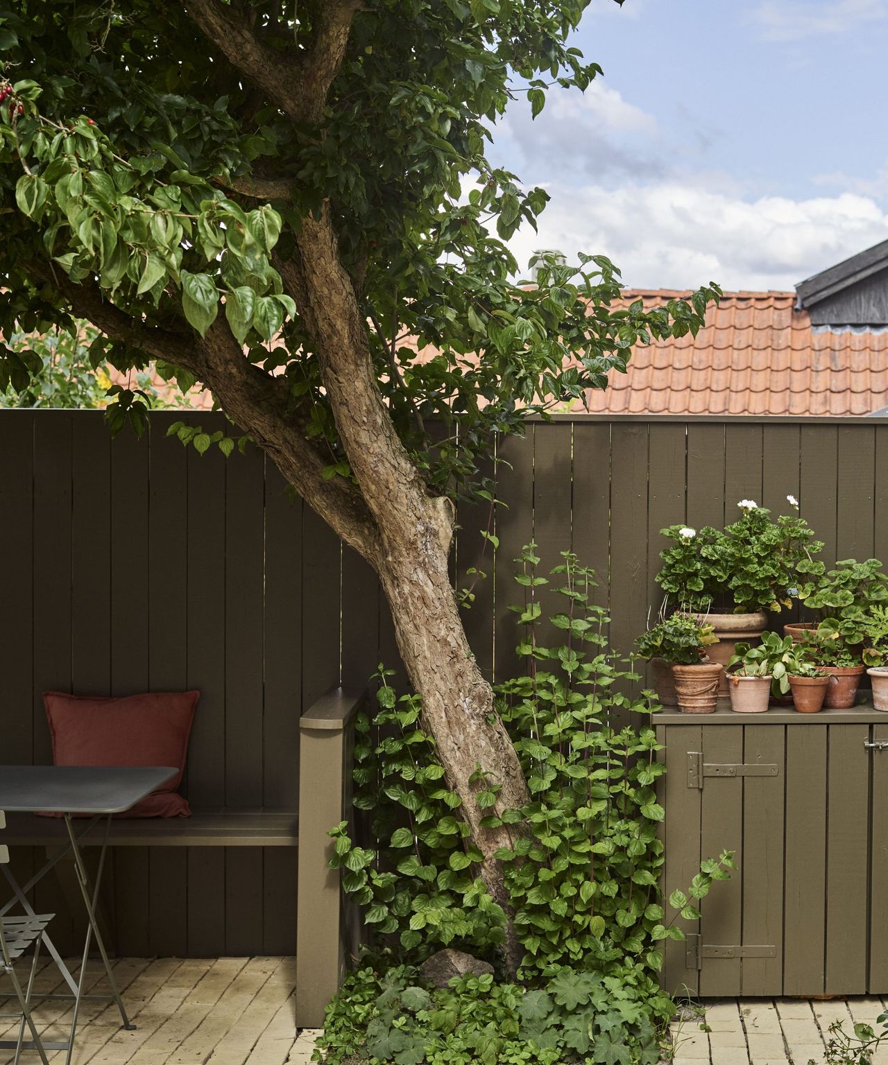 8 Outdoor Decorating Trends To Adopt In 2024 | Homes and Gardens