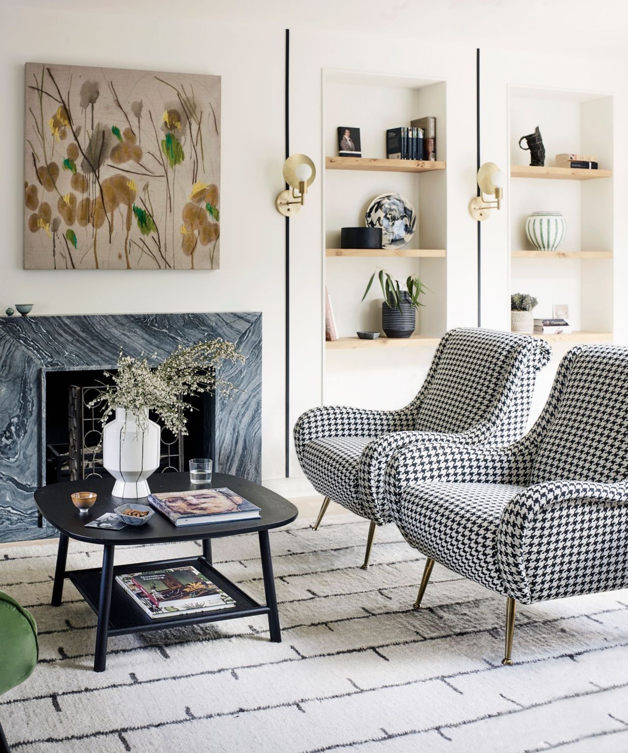 Should you place a rug under a coffee table? The rules from interiors ...