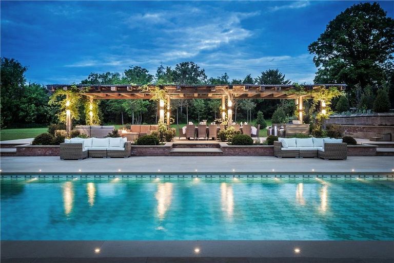 A spectacular Georgian mansion for the 21st century comes to the market ...