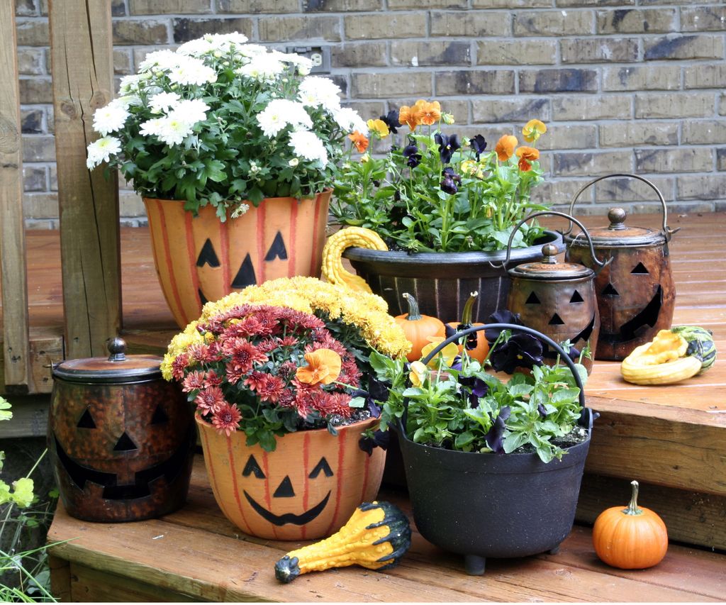 Fall planter ideas: 15 looks for stylish seasonal containers | Homes ...