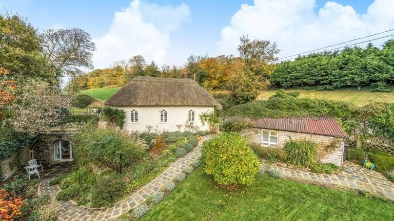 Properties of the week: enchanting thatched houses | The Week
