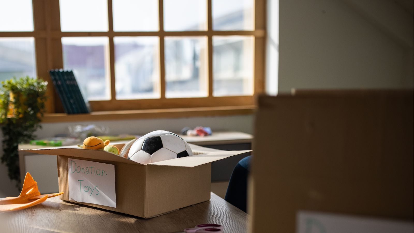 How to decide if you should donate or sell decluttered items | Homes ...