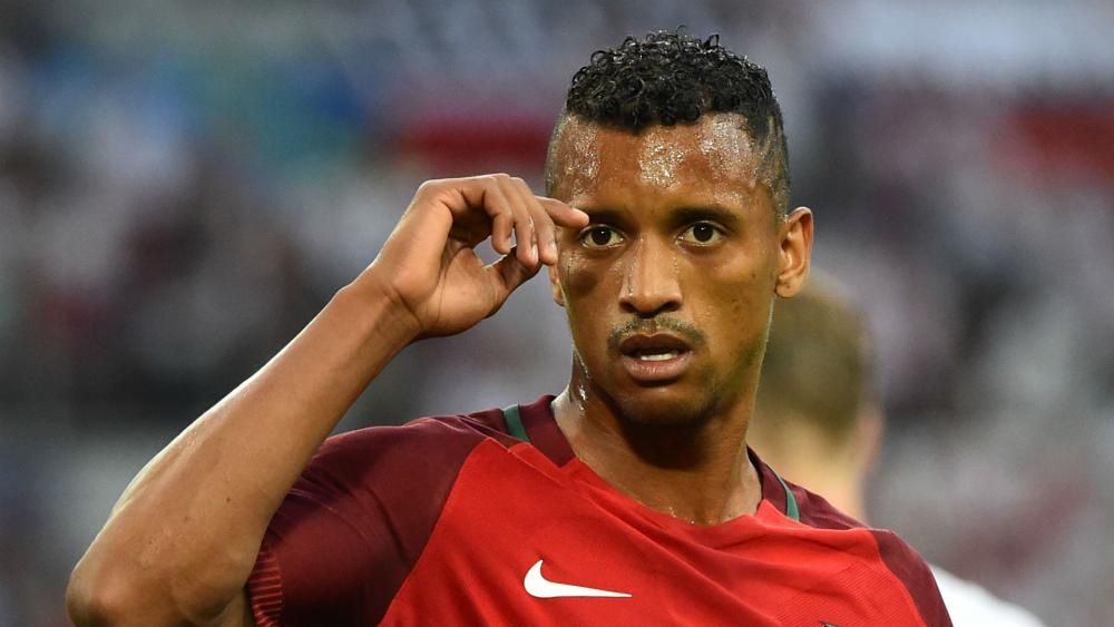 Nani secures Valencia switch | FourFourTwo