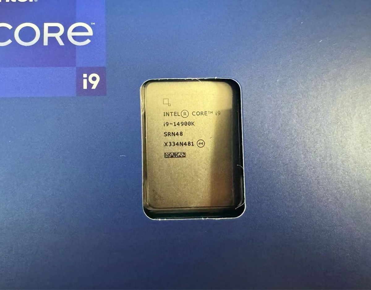 Packaging Pictured: Intel Core i9-14900K Comes in This Box | Tom's Hardware