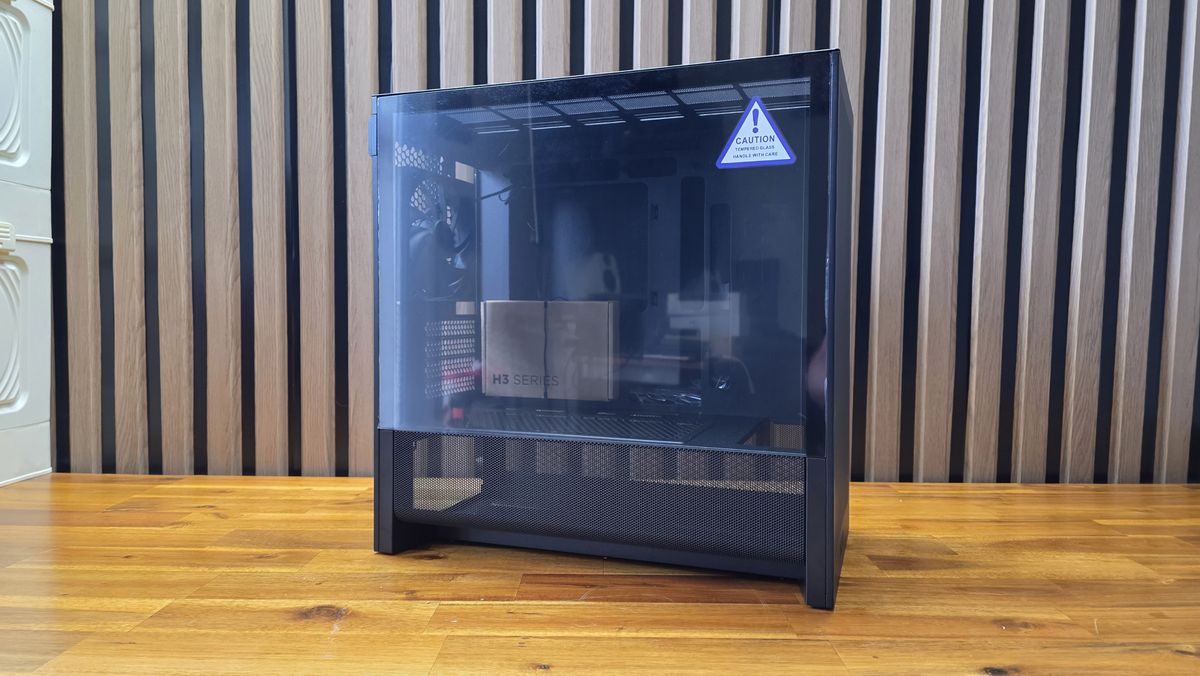 Best Mini-ITX Cases 2025: Our Tested Picks for Compact PC Builds | Tom ...