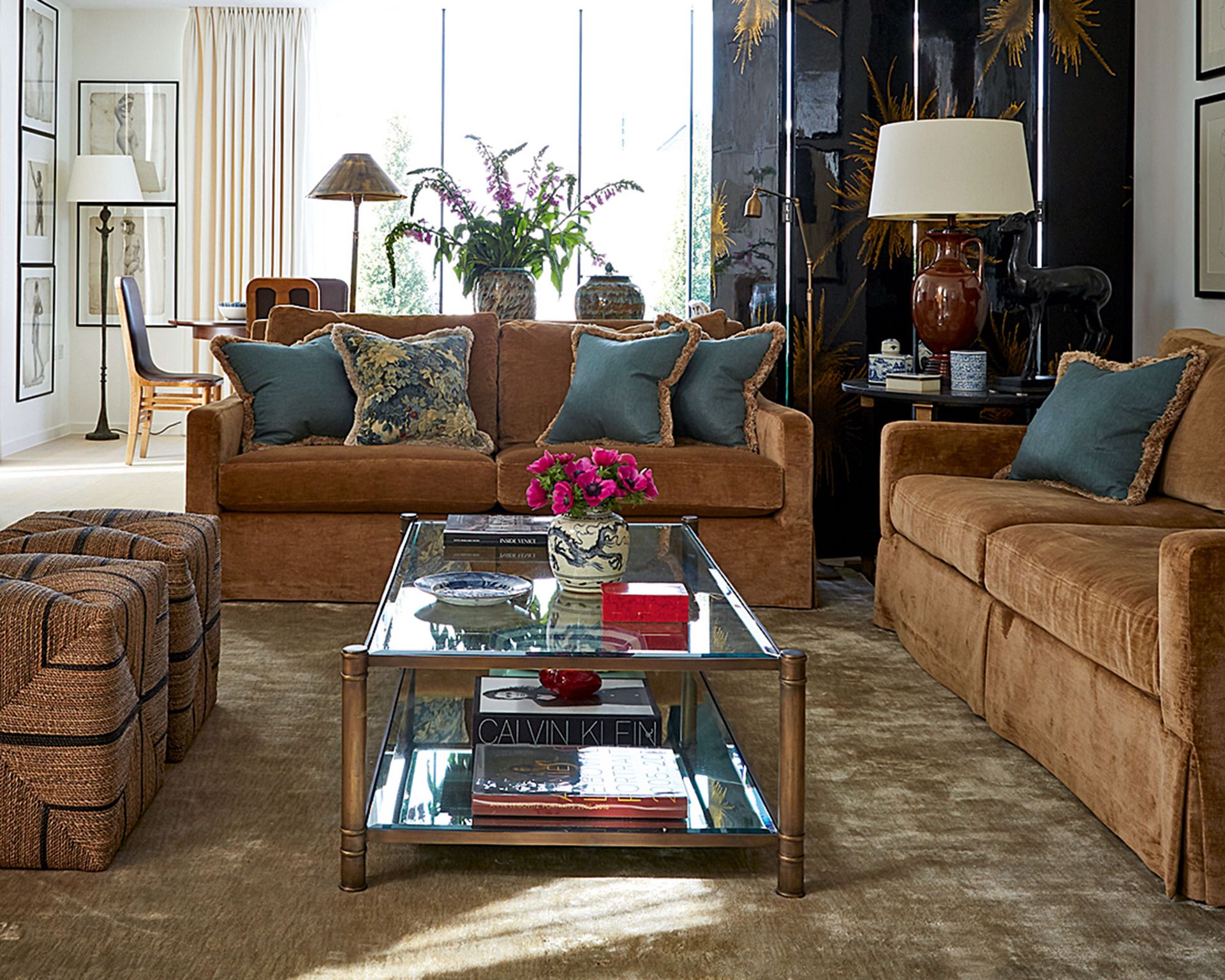 Organizing a living room: 10 expert ways to neaten your space | Homes ...