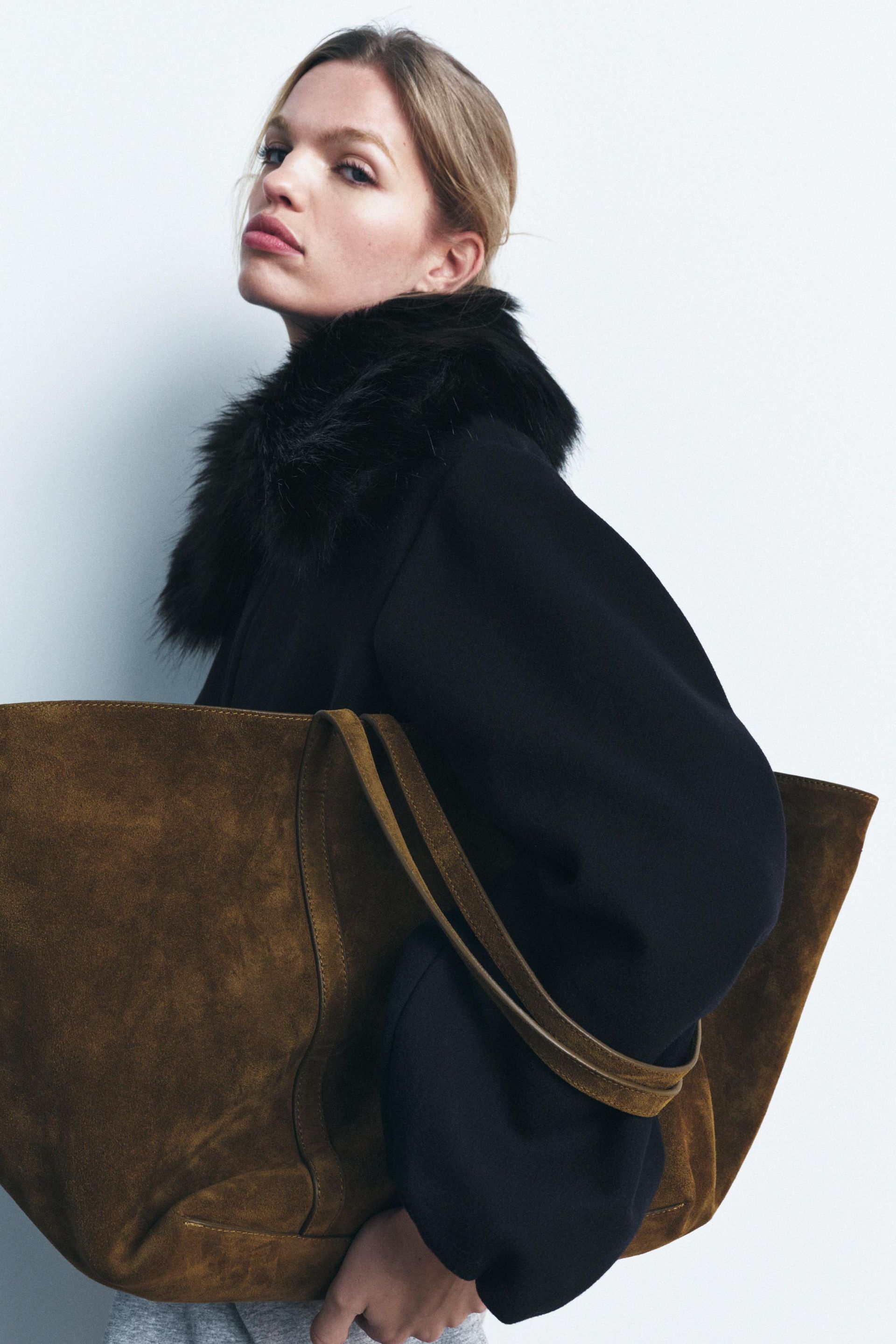 The 28 Best Minimalist Handbags, Chosen by an Editor | Who What Wear