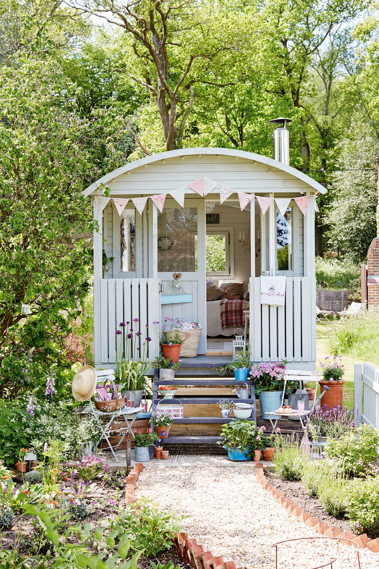 She shed ideas: 14 ways to create a relaxing retreat | Homes and Gardens