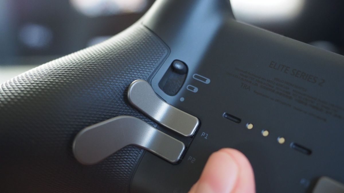 Xbox Elite Controller Series 2 vs. Elite Core: Is it worth the $50 ...