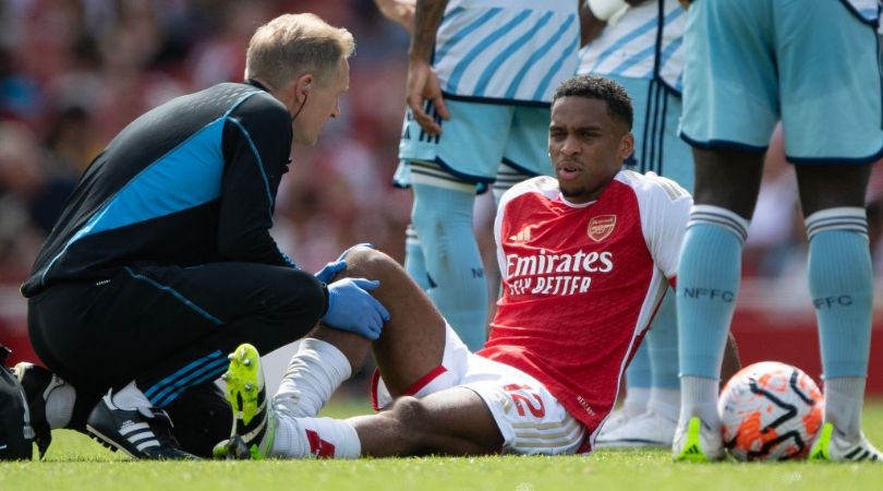 ACL injuries in football: Recovery time, symptoms, diagnosis and ...
