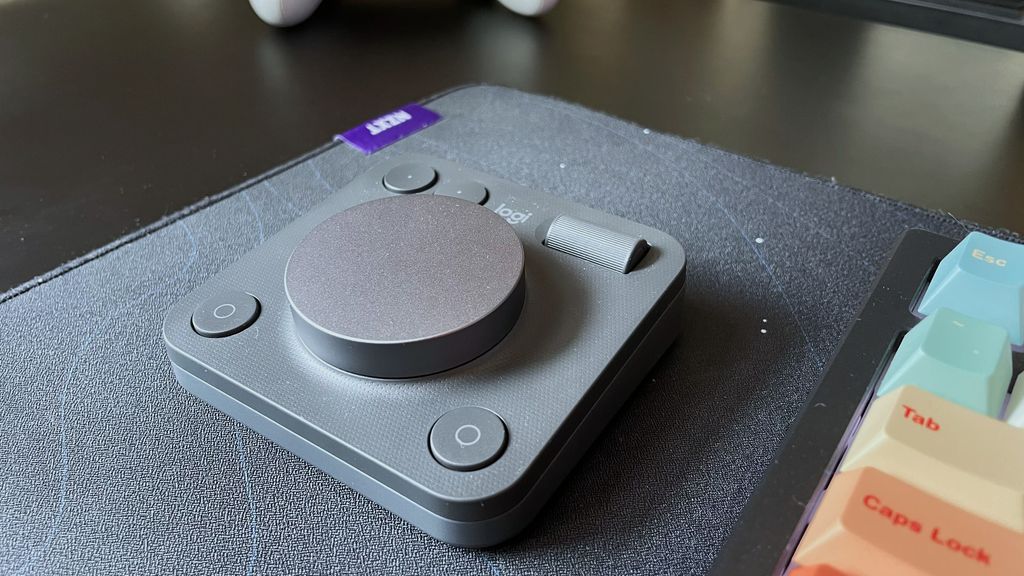 Logitech MX Creative Console review: Is this alternative stream deck a ...