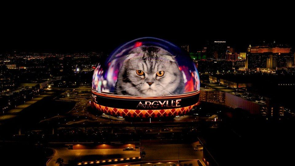 Apple turns Las Vegas Sphere into world's largest cat bubble backpack ...