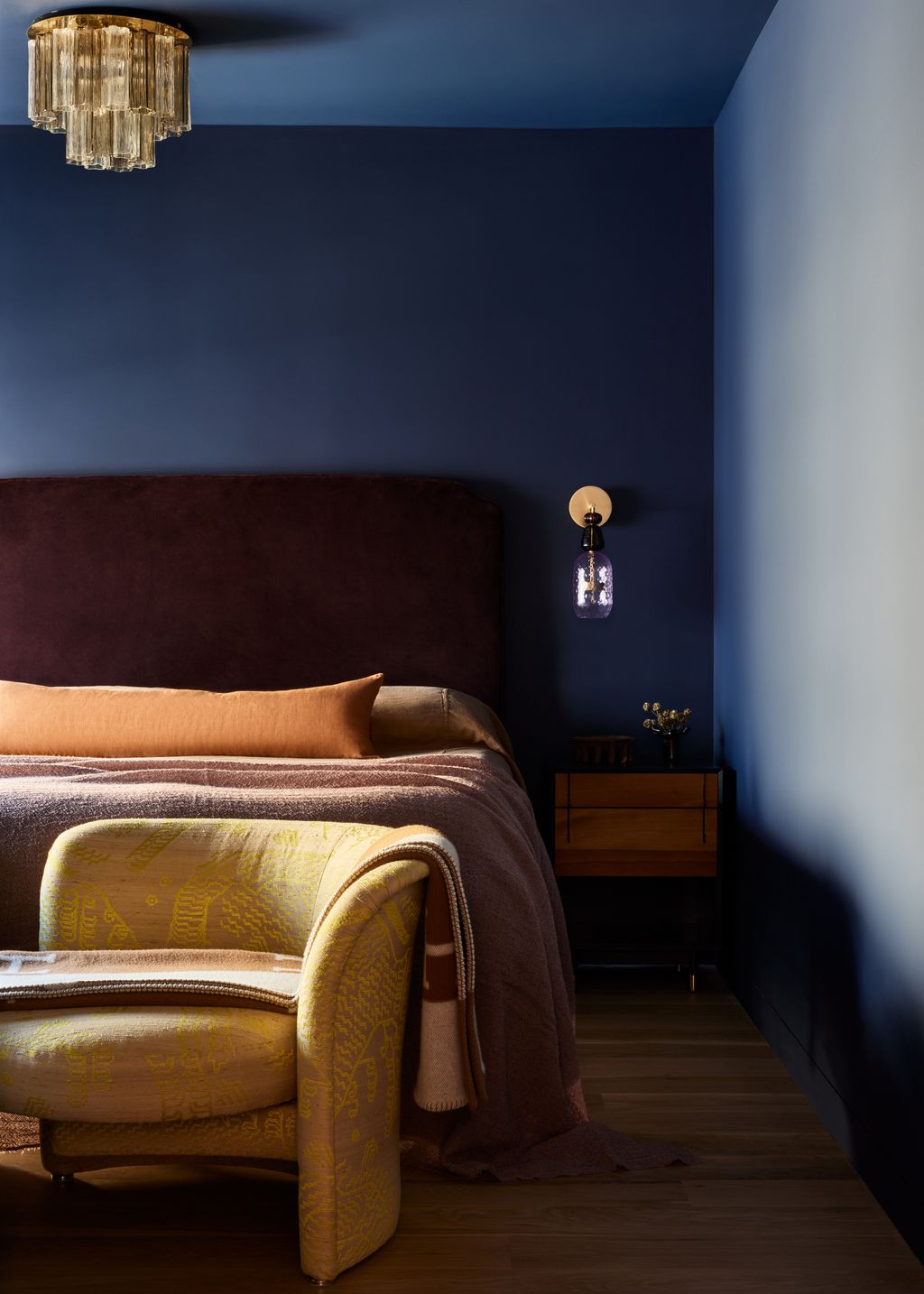 Decorating with Navy Blue —A Color Expert on This Dark Shade | Livingetc