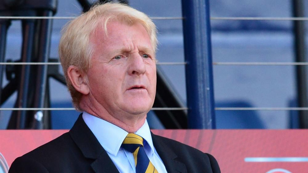 Strachan inspired by fresh faces in Scotland squad | FourFourTwo