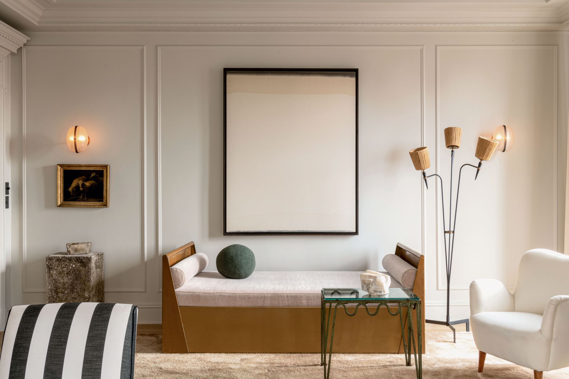 Daybeds in Living Rooms: 11 Ideas That Prove Their Worth | Livingetc