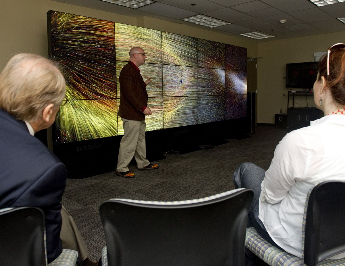 Inside NASA's Space Weather Tracking Center (Photos) : Page 2 | Space