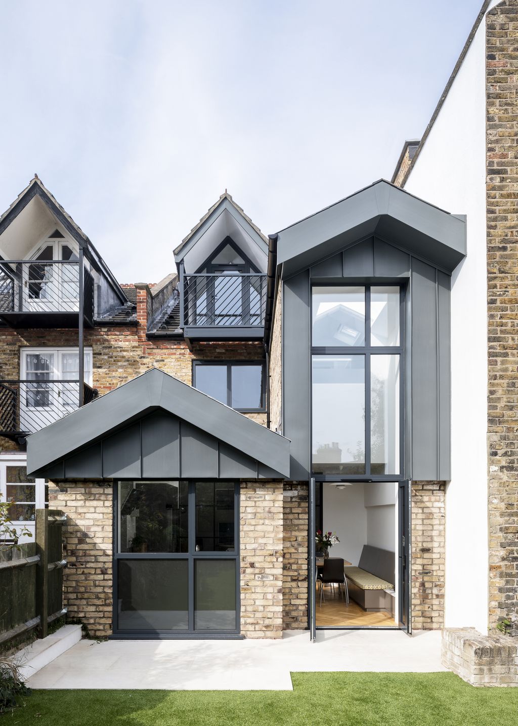 23 Double Storey Extension Ideas to Increase Space | Homebuilding