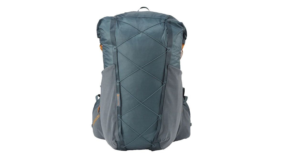 Best running backpacks 2023: light and comfortable | Advnture