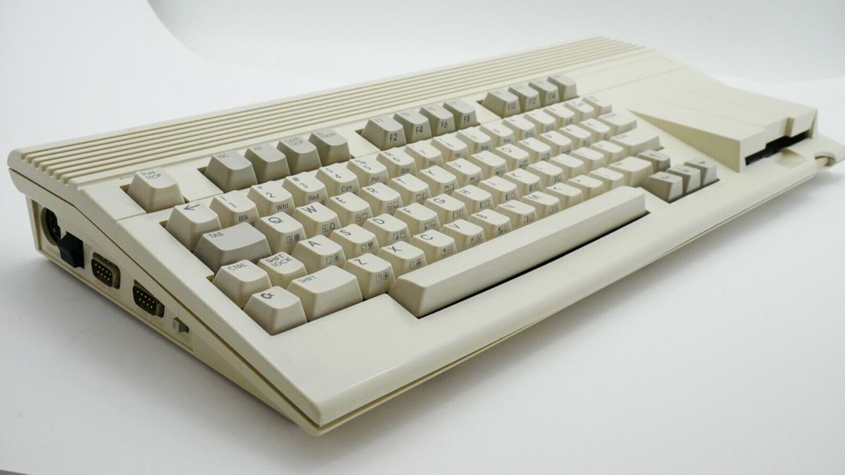 An actual working Commodore 65 prototype is being auctioned off for ...