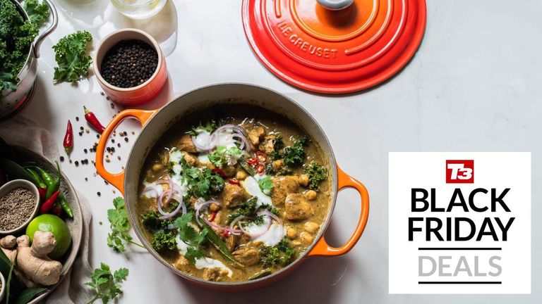 Le Creuset’s bestselling cast iron casserole is 40% off in bargain ...