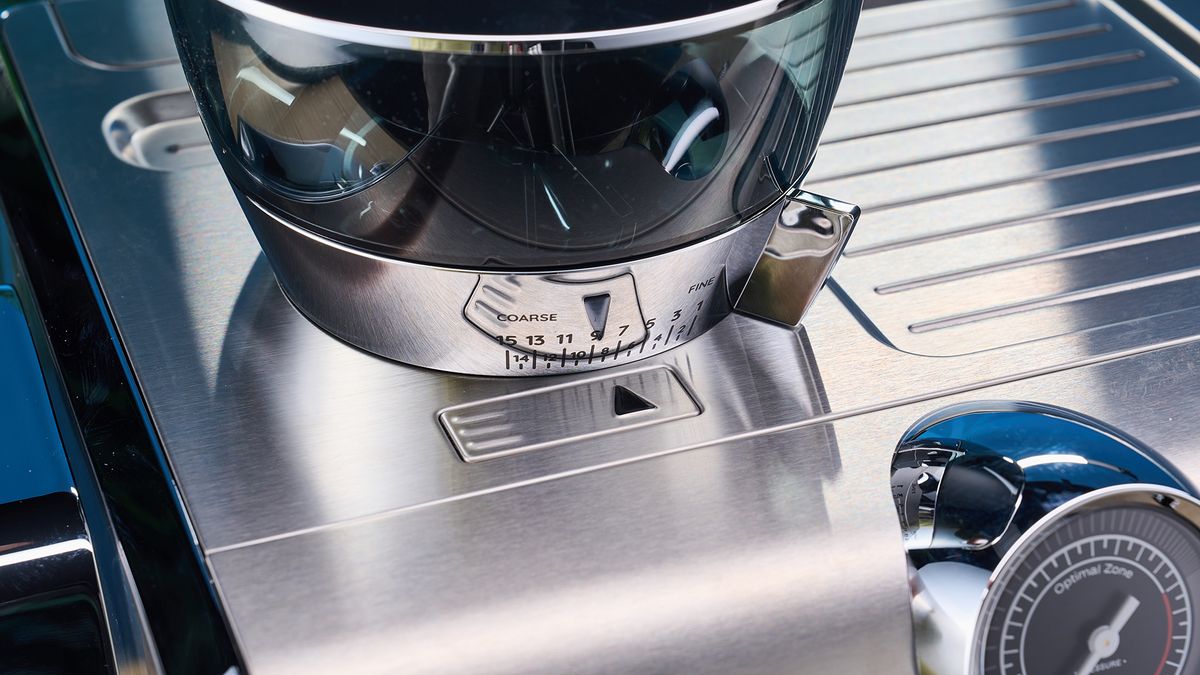 De’Longhi La Specialista Opera review: I'm crafting barista-quality ...