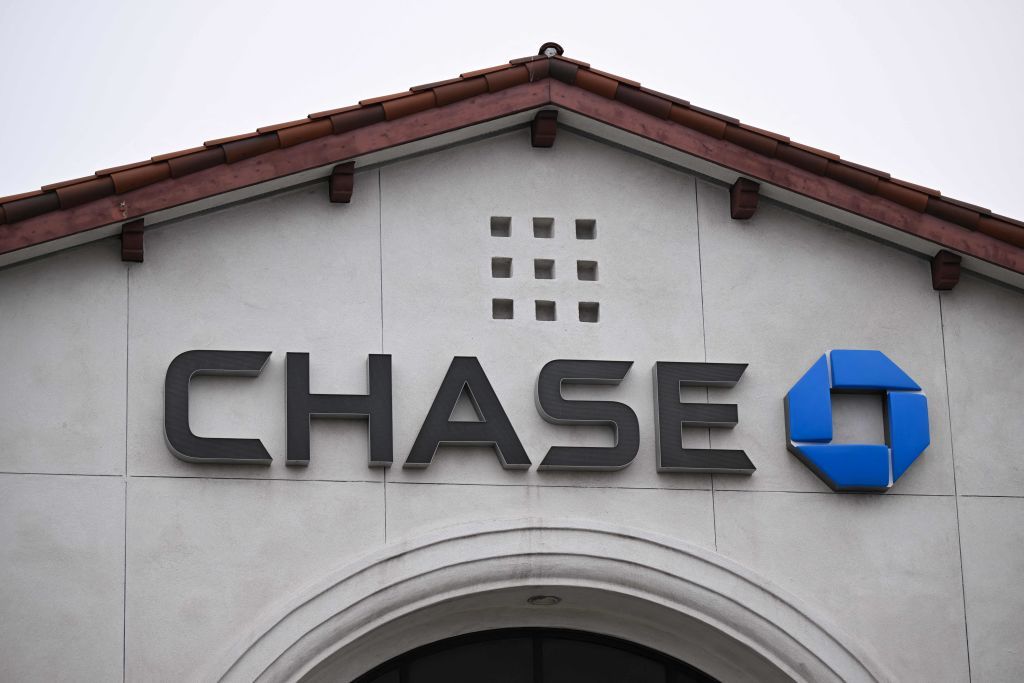 Chase boosts easy-access saver but axes current account interest rate ...