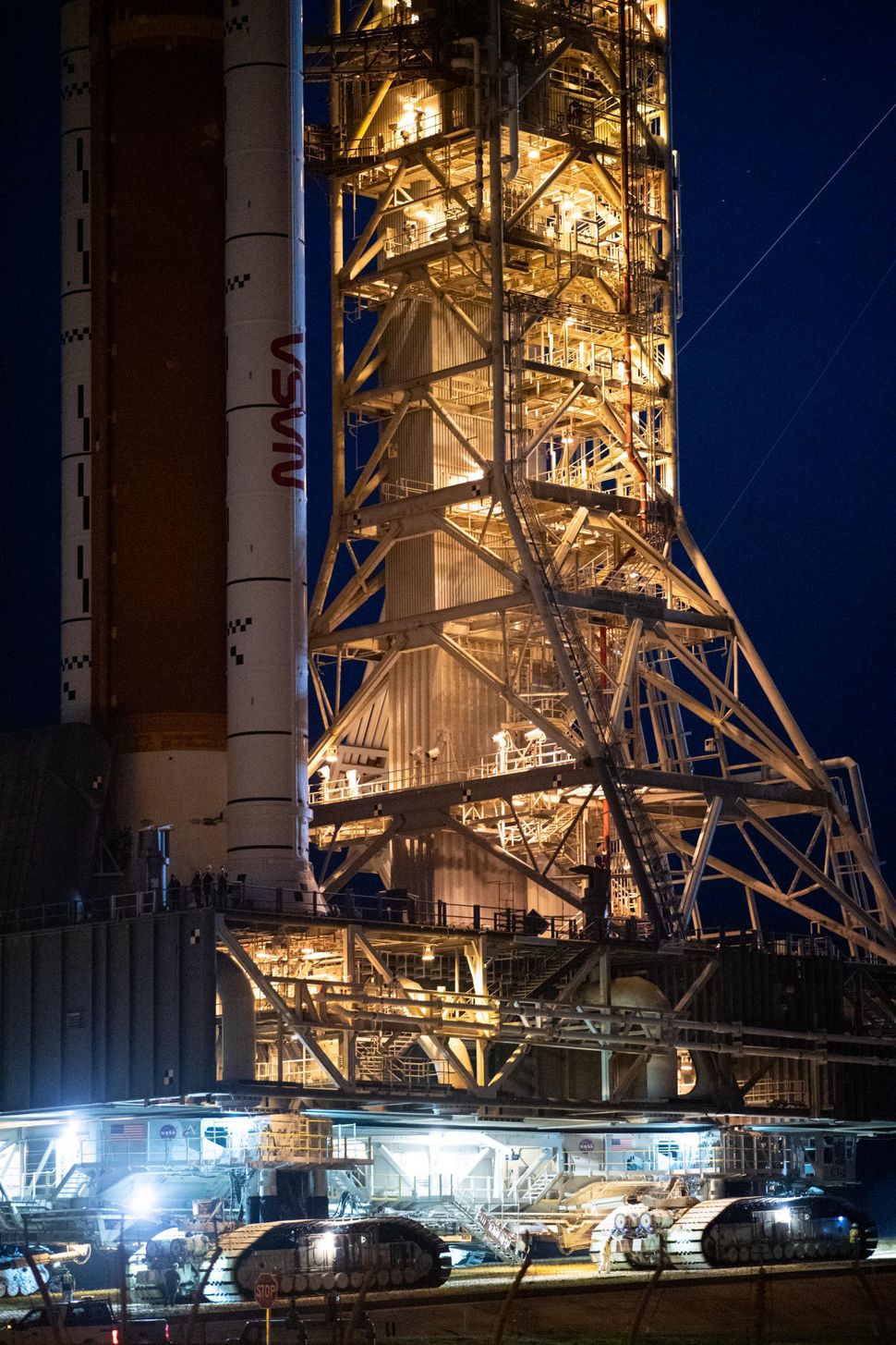Artemis 1 moon rocket arrives at pad for Nov. 14 launch (photos) | Space