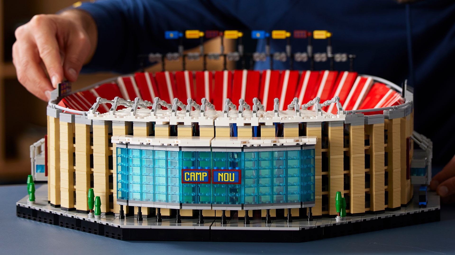 Lego's awesome Camp Nou set brings the FC Barcelona atmosphere to your ...