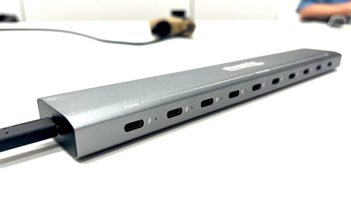 Plugable's USB-C charging hub is the smart way to charge that I've been ...