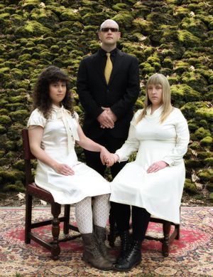 Interview: Eight Bells Frontwoman Melynda Jackson Discusses Her Writing ...