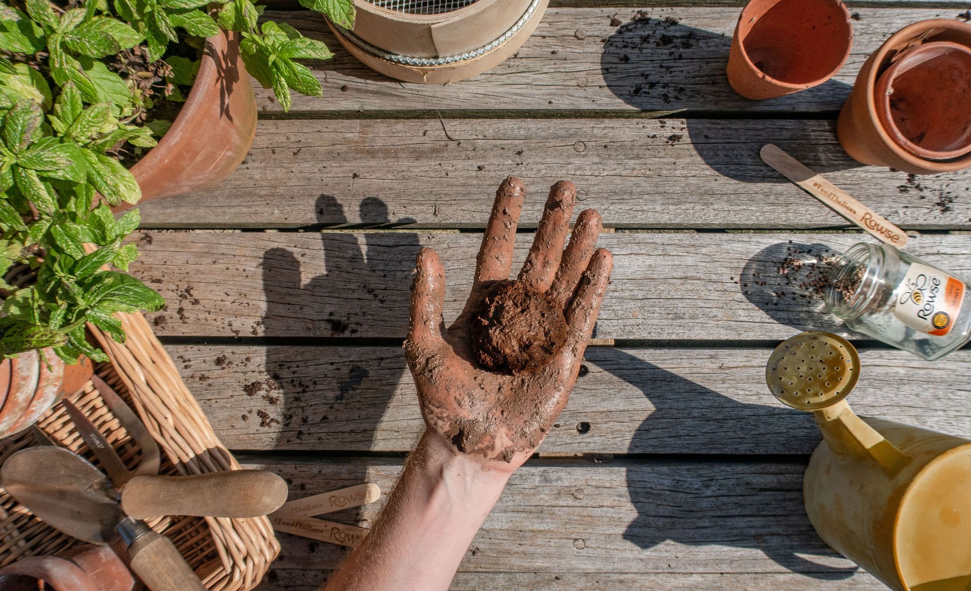 How to make wildflower seed bombs | Homes and Gardens