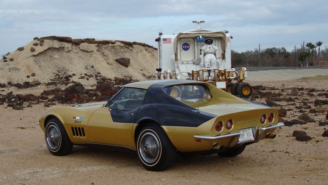 Apollo Astronauts and Fast Cars: Corvette, Scott Kelly Look Back at the ...