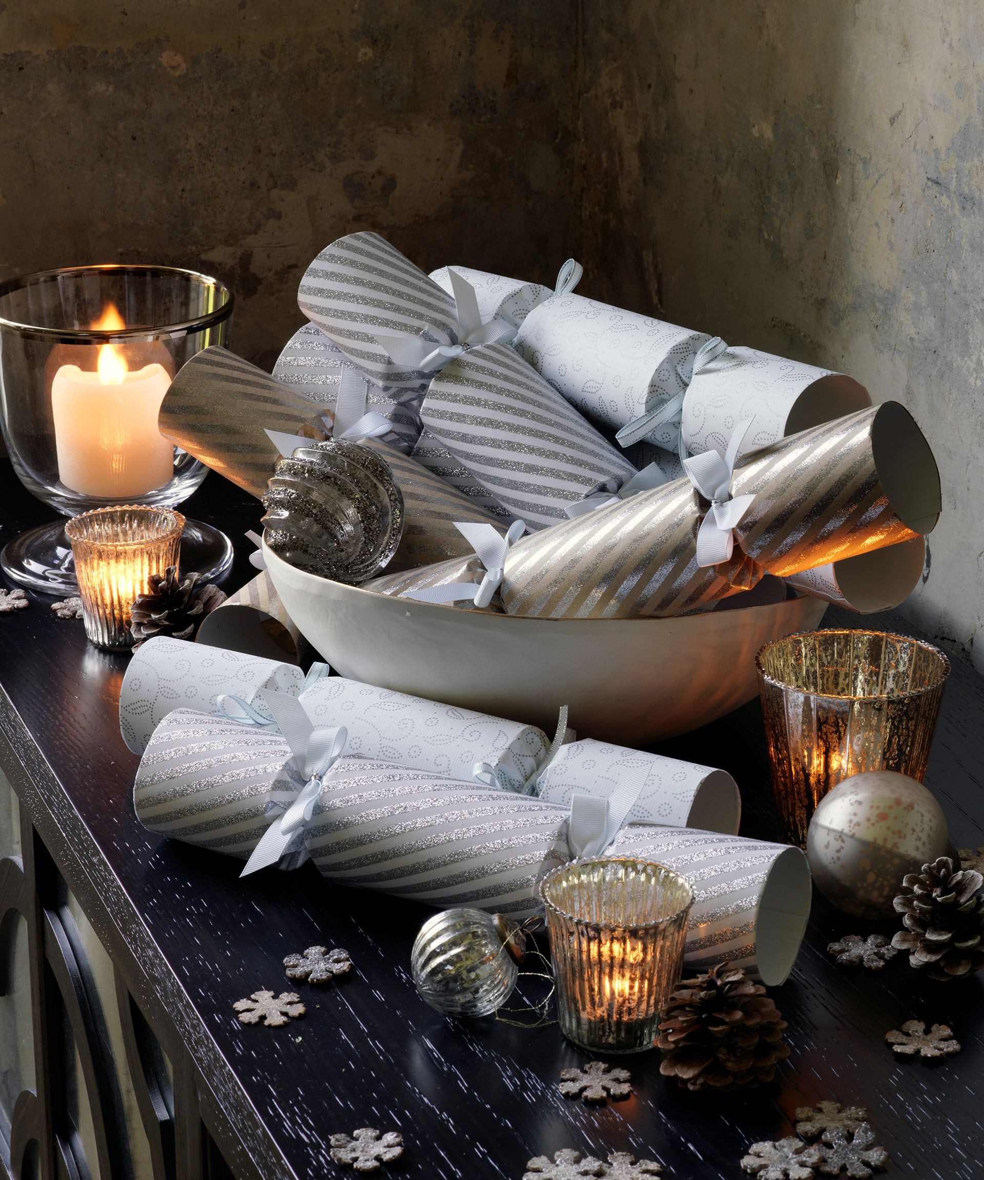 Christmas traditions: 16 festive rituals and why we celebrate | Homes ...