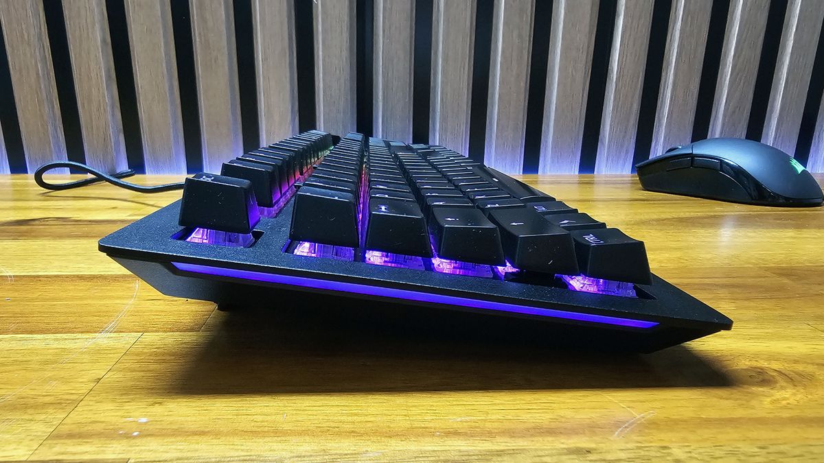 Das Keyboard 5QS Mark II review: New switches, same notifications | Tom ...