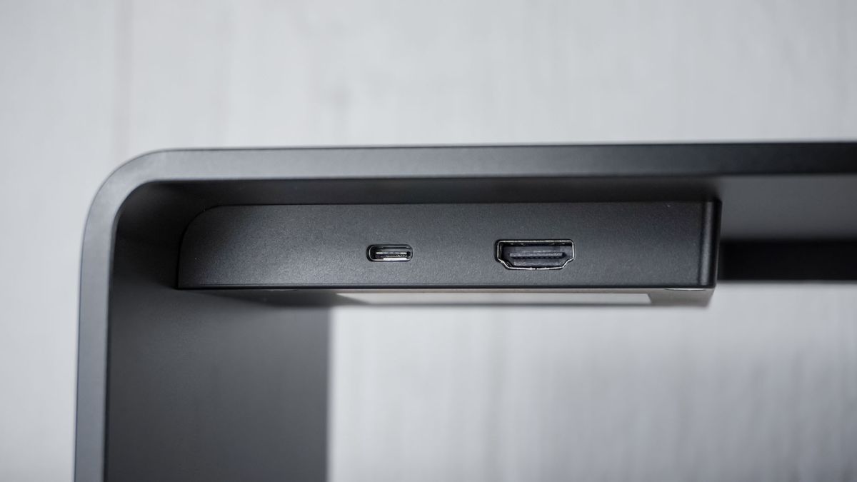 I added Razer’s new monitor stand to my desk setup — and this ...