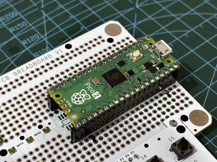 Maker builds their own pocket sequencer using a Raspberry Pi Pico 2 | Tom's Hardware