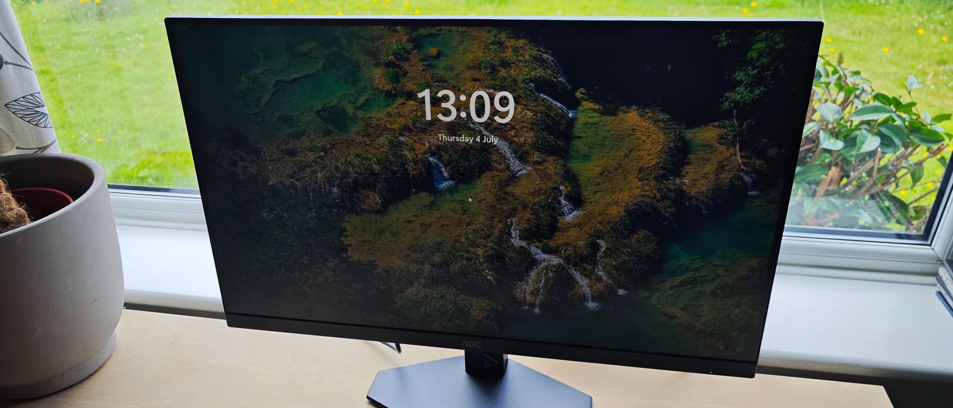AOC GAMING 27G4XE review: this gaming monitor is a quality budget ...