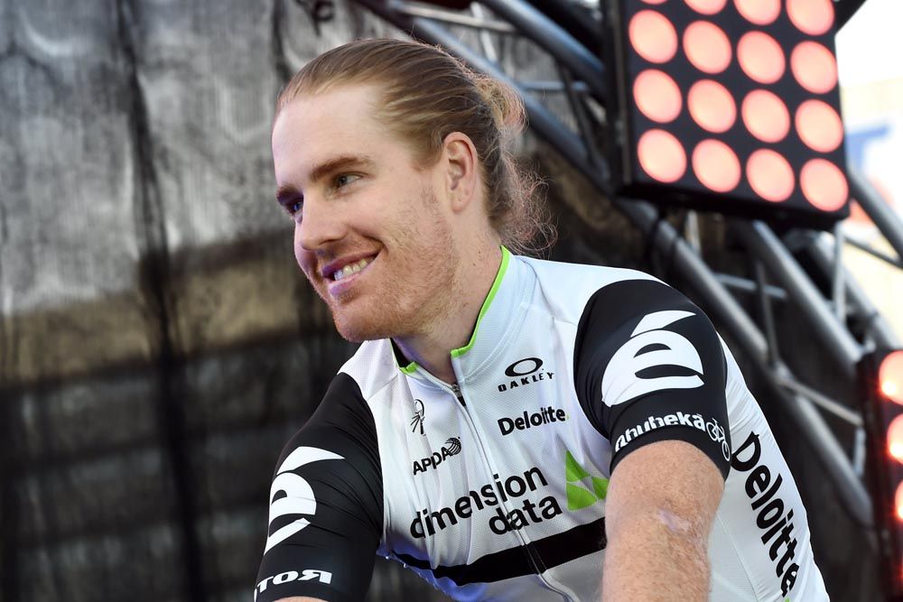Fan who lent Tyler Farrar his bike to finish Tour Down Under given set ...
