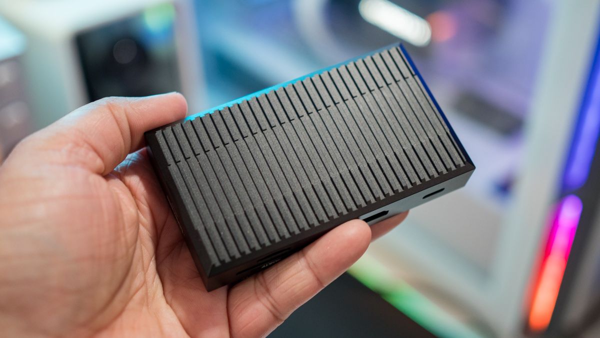 Dockcase's Studio is an 8-in-1 USB-C hub with a difference | Android ...