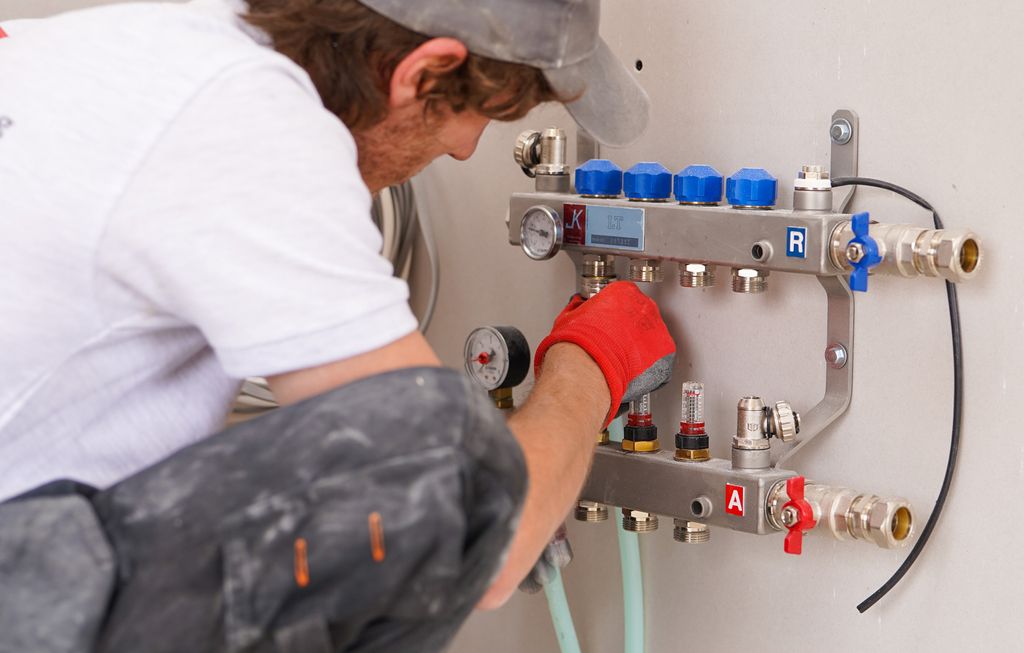 Underfloor Heating Manifolds: What do They do? | Homebuilding