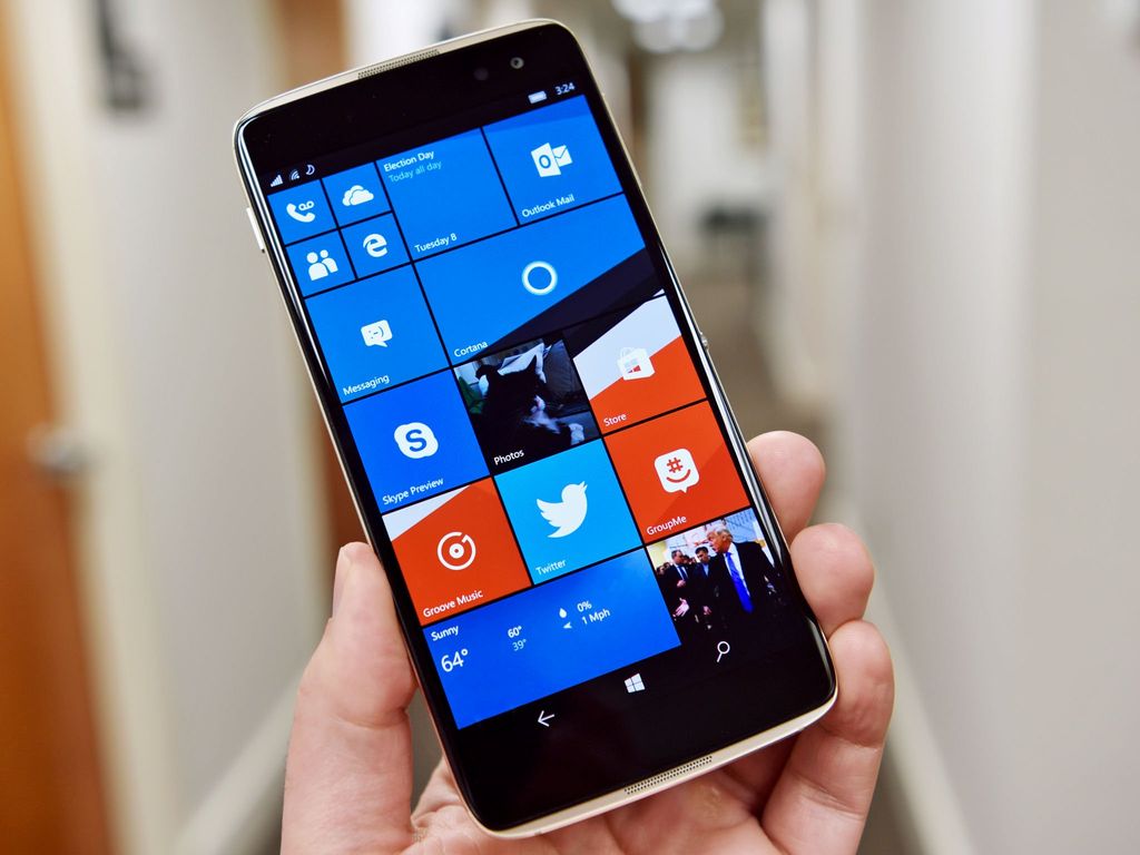 Pick up an unlocked Alcatel Idol 4S with Windows 10 Mobile for just ...