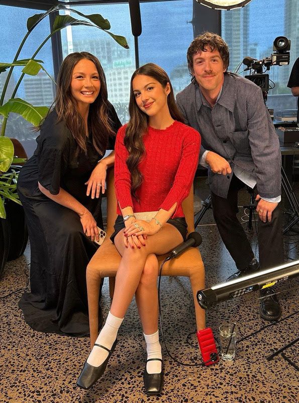 Olivia Rodrigo Lends the Mary Janes Trend Her Gen Z Styling Magic ...