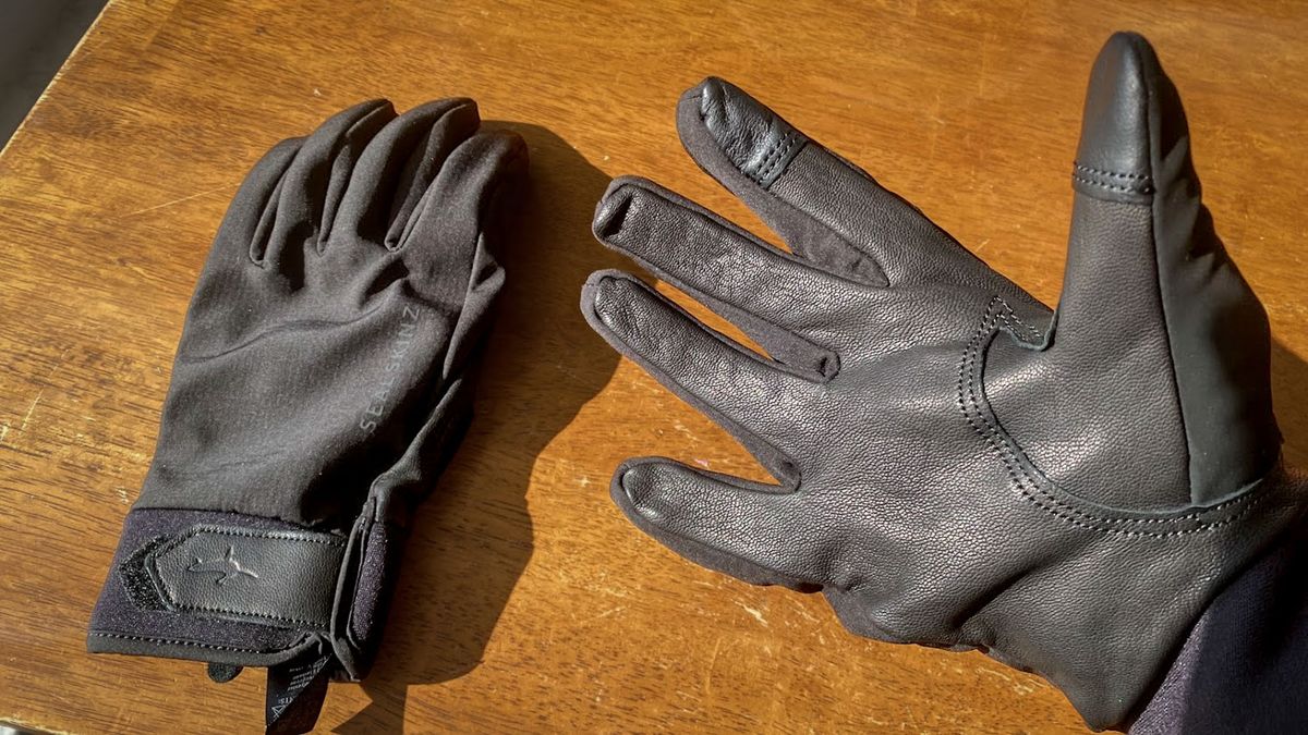 Best touchscreen gloves for 2025 | Tom's Guide