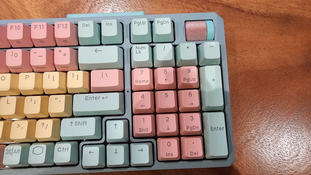 Cooler Master MK770 Keyboard Review: Incredible Typing Experience, Bold ...