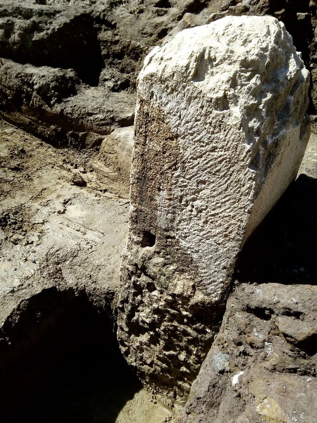 Sacred stone tied to the legend of Romulus and Remus unearthed in Rome ...