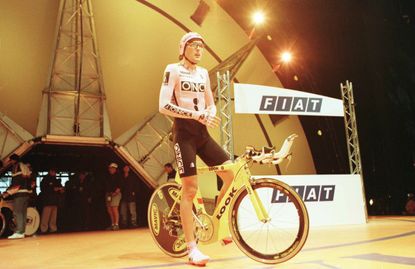 The balance between clarity and ambiguity: How cycling bends the rules ...