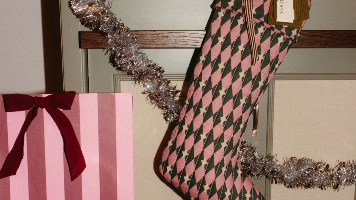 40 Stocking Filler Ideas the Whole Family Will Actually Use | Marie ...