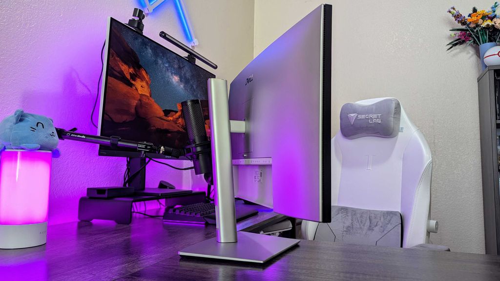 Dell UltraSharp 27 4K Thunderbolt Hub Monitor (U2725QE) review ...